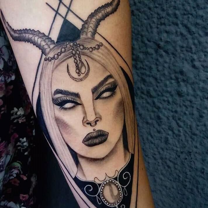 ARTERAS : AGNES TATTOO - Amee Skate e Arte